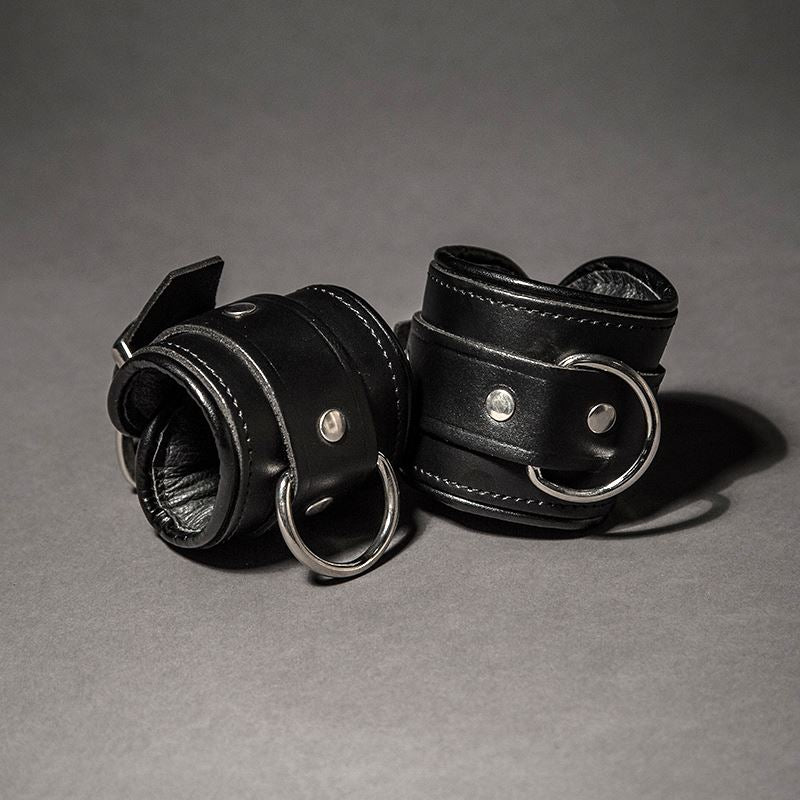 Leather Cuffs & Collars at REGULATION